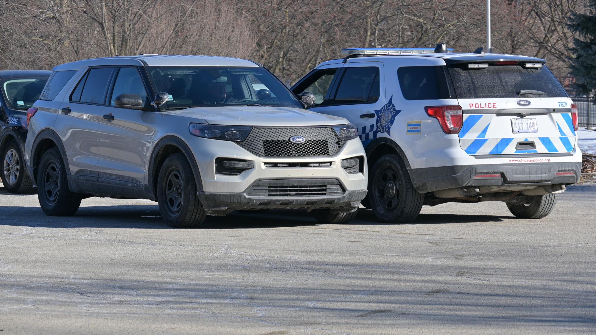 Chicago Police Remove Unhoused Living in Gompers Park – NEIU Independent